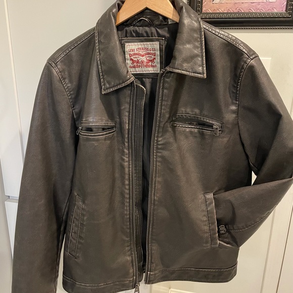 Levi's | Jackets & Coats | Levis Originalriveted Leather Trucker Jacket ...